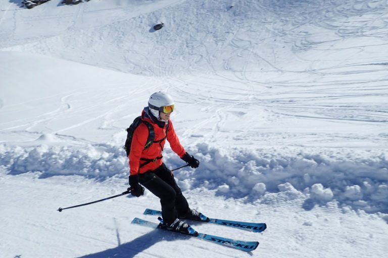 Review Stöckli Laser SL Getest op pistes, naast de piste en tijdens slalom.